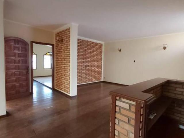 Casa térrea á venda com 3 quartos mais edícula no Jardim São Gabriel em Campinas SP