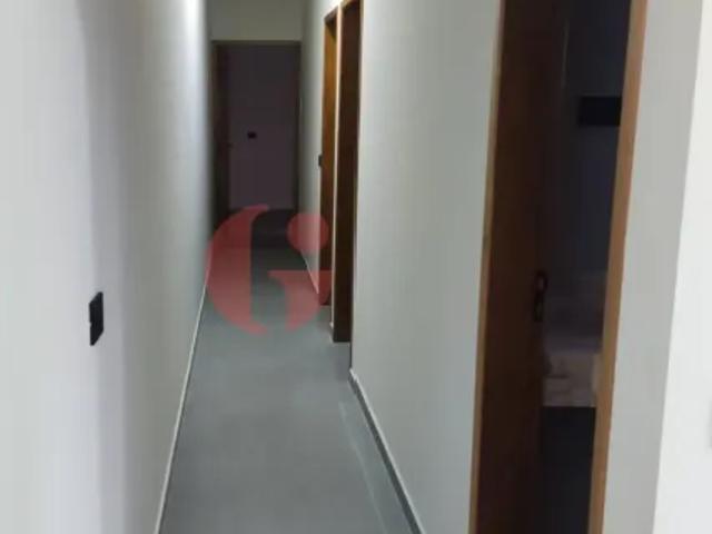 Casa térrea à venda com 3 quartos sendo 1 suíte 100m² Jardim das Indústrias
