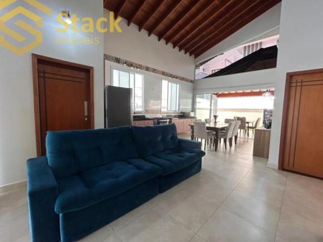 CASA TÉRREA À VENDA COM 3 QUARTOS SENDO UMA SUÍTE NO CONDOMÍNIO GRAN VILLE SÃO VENÂNCIO ITUPEVA