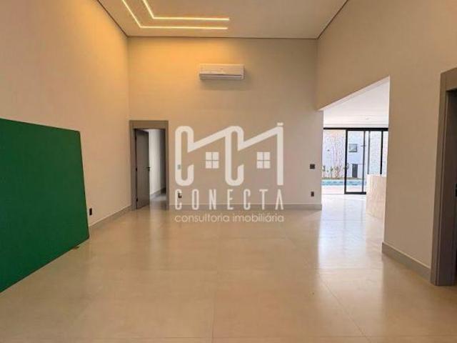 Casa térrea á venda com 3 suítes, Condomínio London Park, Indaiatuba SP