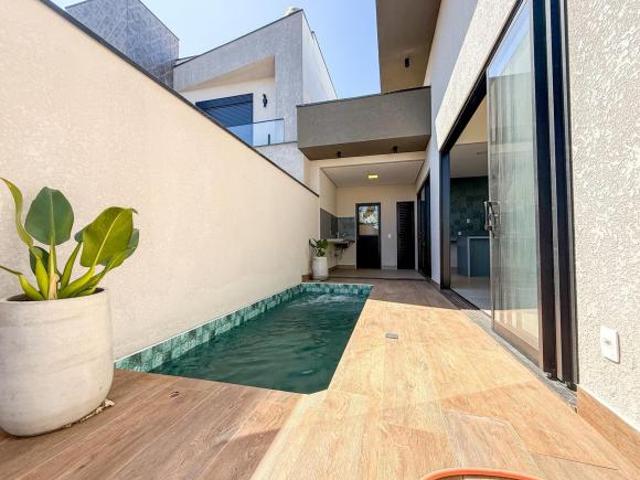 Casa Térrea à venda com 3 suítes e piscina em condomínio na cidade de Paulínia