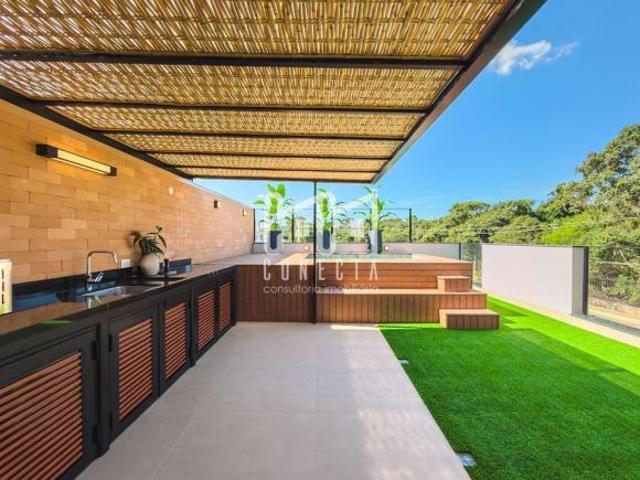 Casa térrea à venda com 3 suítes no condomínio Evidências em Indaiatuba/SP