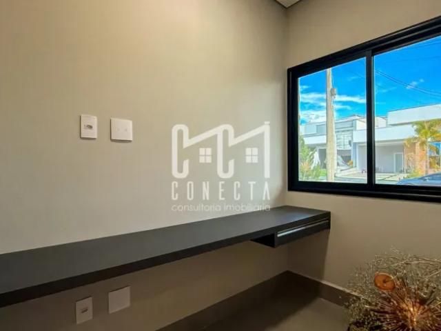 Casa Térrea á venda com escritório, Condomínio Mantova, Indaiatuba SP