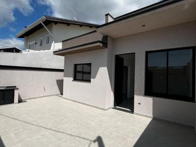 Casa Térrea à venda com Estilo e Conforto! – Oportunidade em Atibaia
