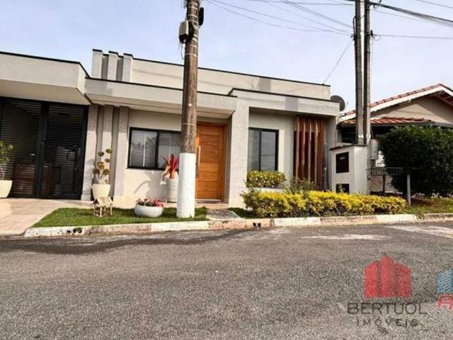 Casa térrea à venda de Condomínio em Louveira | 3 Dorms 1 Suíte • 1Vagas