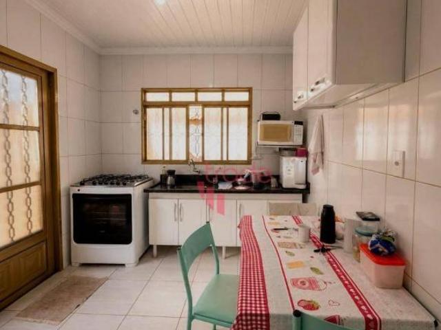 Casa Térrea à Venda de 03 Quartos sendo 01 Suíte no Bairro Jardim Juliana em Ribeirão Preto com Cozi