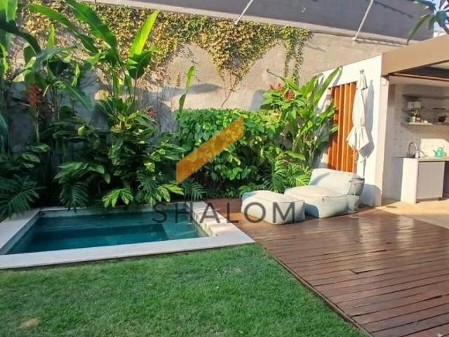 Casa térrea à venda e locação no Alto de Pinheiros