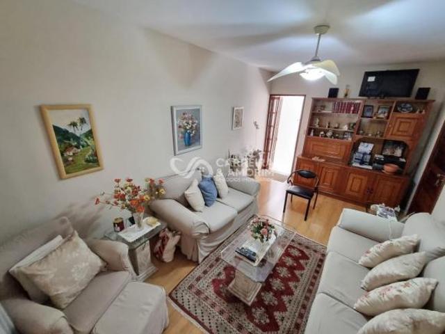 CASA TERREA A VENDA + EDÍCULA, 2 DORMITÓRIOS, SALA, COZINHA, QUINTAL, ENTRADA LATERAL. METRÔ CAPÃO R