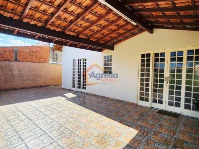 CASA TÉRREA À VENDA EM MOGI MIRIM/SP