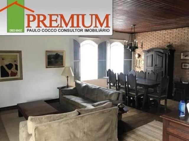 Casa térrea a venda em Atibaia no Jd Floresta com 4 dorm. R$ 1.450.000