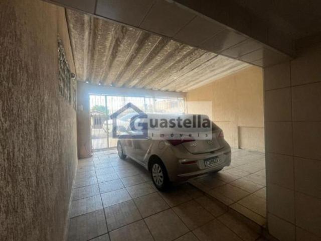 Casa Térrea à Venda em Alves Dias, SBC | 2 Dorms, 120m²