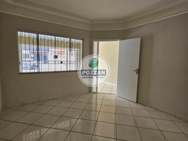 Casa térrea à venda em bairro aberto em Indaiatuba, 3 dormitórios, 2 vagas, p.