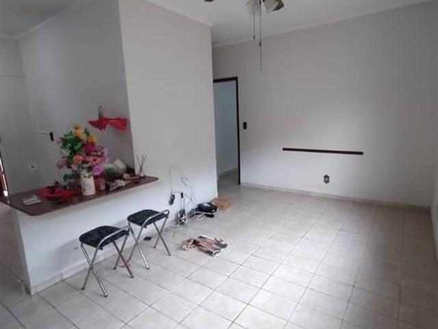 Casa Térrea à Venda em Balneário Maracanã com 2 Quartos e Suíte