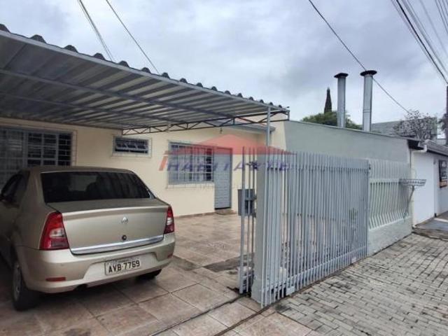 Casa terrea à Venda em Curitiba PR, no Bairro Uberaba: 3 Quartos, 1 Sala, 1 Banheiro, 2 Vagas de Gar