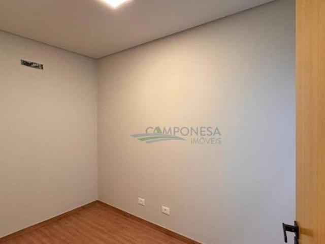 Casa Térrea à Venda em Cambé com 3 Quartos 1 Suíte em Condomínio Fechado