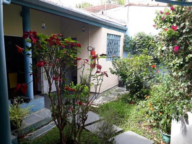 Casa térrea à venda em Campo belo SP