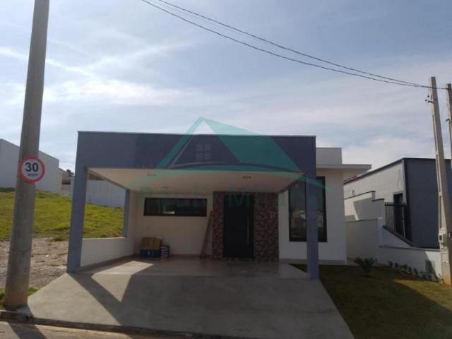 Casa Térrea a Venda em Condomínio
