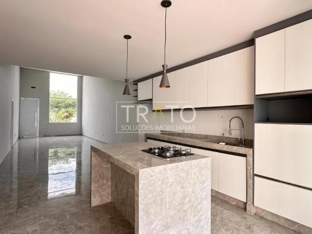 Casa térrea à venda, em condomínio fechado, Campos do Conde