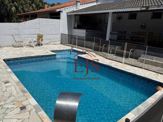 Casa térrea à venda em Condomínio por R$ 1.490.000 Cond. Pq Res Shambala Atibaia/SP