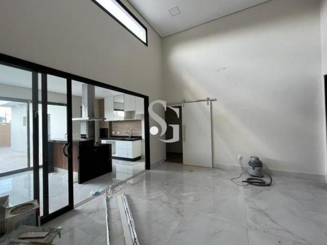 CASA TÉRREA Á VENDA EM CONDOMÍNIO PAULÍNIA/SP