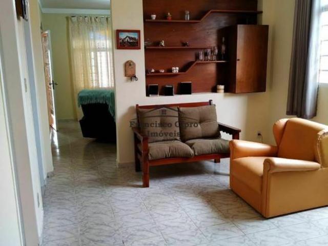 Casa Térrea à venda em Guaratinguetá/SP