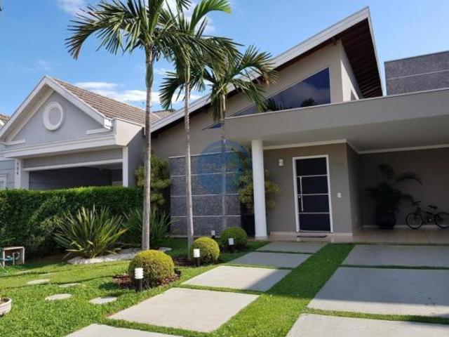 Casa térrea para locação e venda em Indaiatuba com 3 quartos, área gourmet e jacuzzi no Green Park