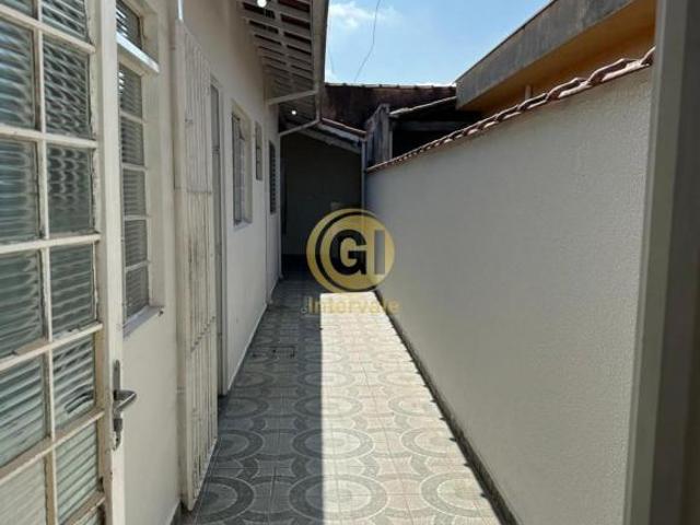 Casa Térrea à venda em Jacareí no Parque Santo Antonio