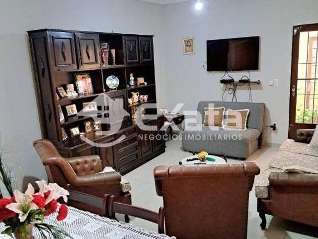 Casa terrea a venda em localizacao privilegiada Jardim Saira, Sorocaba/SP