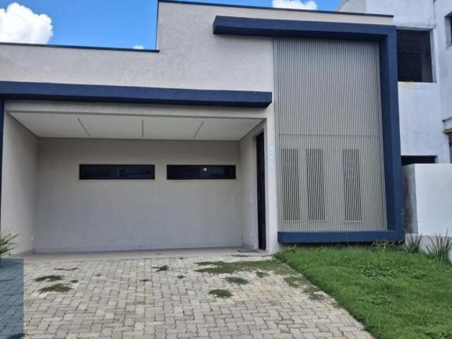 Casa térrea à venda em Paulínia