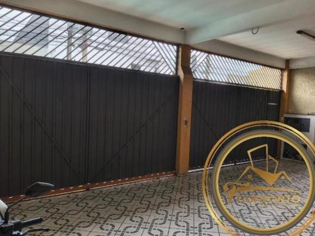 Casa Térrea à Venda em SP: 2 Quartos, 2 Salas, 3 Vagas de Garagem 168m² no Jardim Vila Formosa!