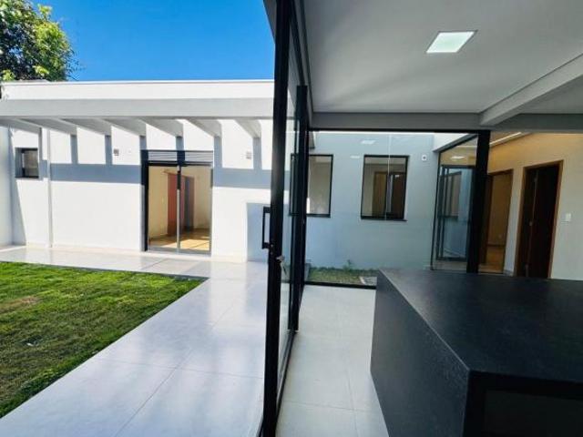 Casa térrea a venda em Varginha, Minas Gerais