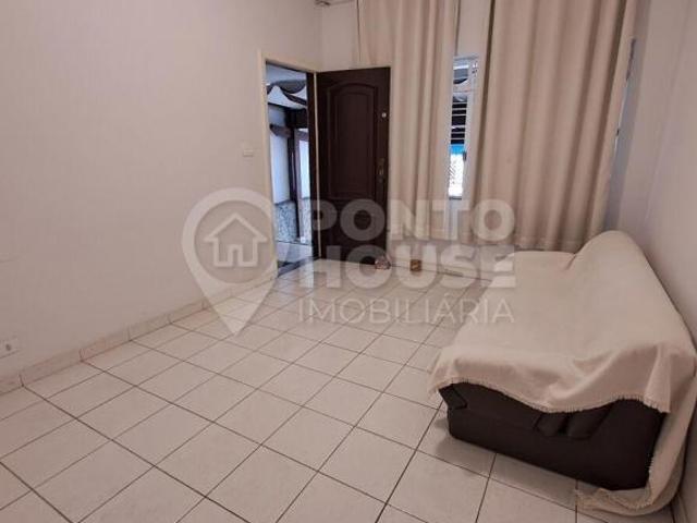 Casa térrea à venda em vila Planalto Paulista, 2 dormitórios, 2 vagas e quintal