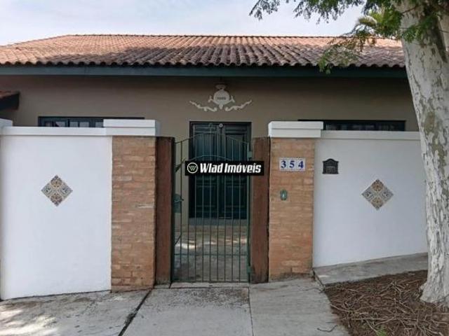 Casa térrea a Venda estilo colonial em Vinhedo 03 quartos