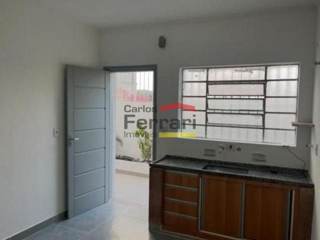 Casa térrea, a venda, Jardim Peri, 03 dormitórios, 01 suíte, 04 vagas