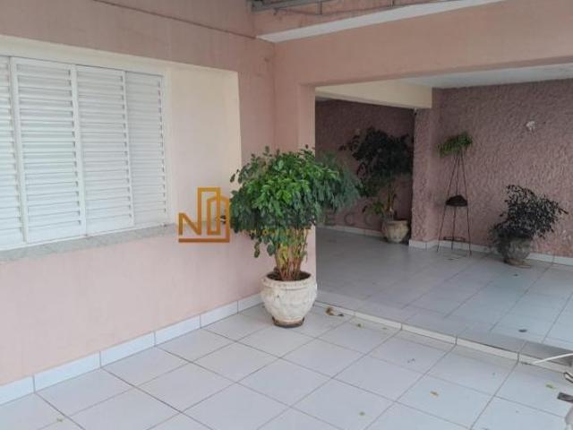 Casa térrea à venda para fins residencial e comercial no Bairro Jardim Pau Preto Indaiatuba/SP