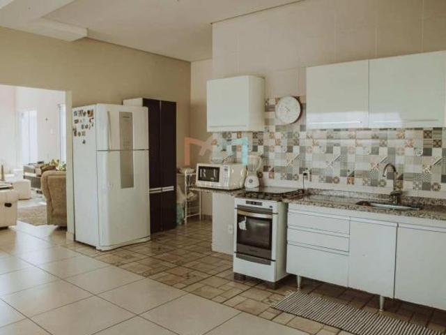 Casa Térrea à venda Pé Direito Alto e Vista Privilegiada