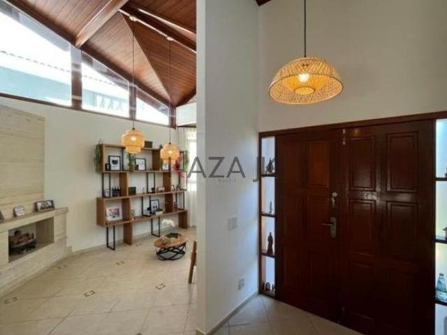 Casa térrea a venda PORTEIRA FECHADA Condomínio Terras de São Carlos Caxambu Jundiaí