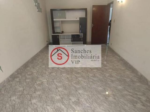 CASA TÉRREA A VENDA PRÓXIMO AO METRÔ VILA PRUDENTE. QUINTAL COM CHURRASQUEIRA E 2 VAGAS DE GARAGEM