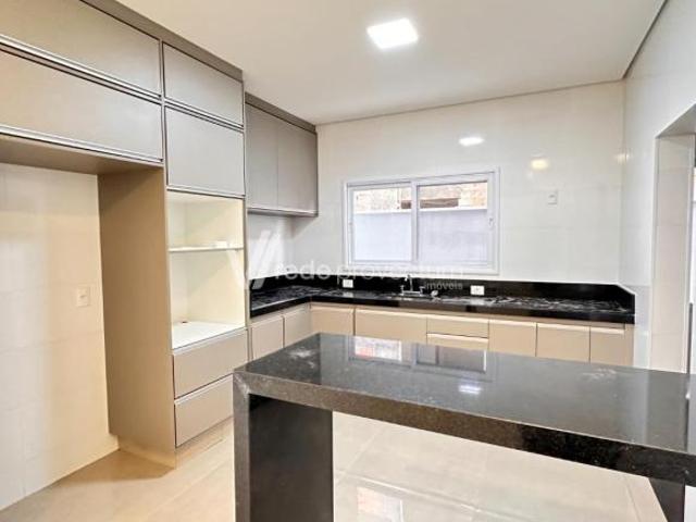 Casa térrea a venda R$1.299,000,00 no Condomínio Royal Garden na cidade de Paulí