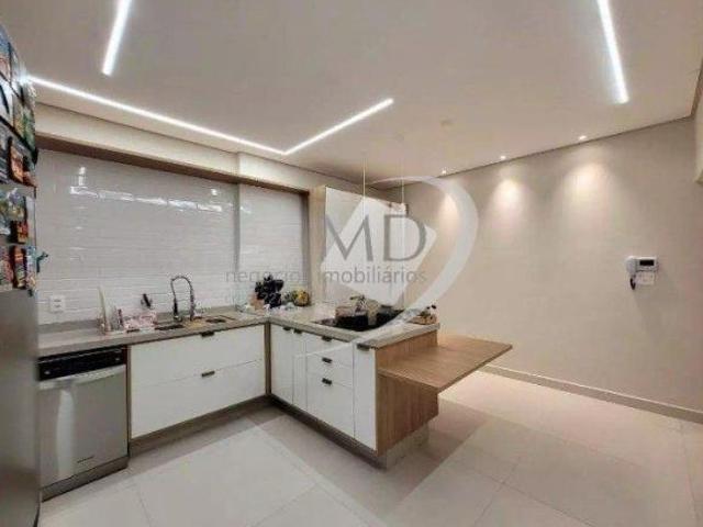 Casa térrea à venda, terreno 200m², 2 quartos, 2 vagas em São Caetano do Sul