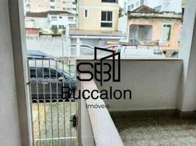 Casa Térrea à Venda — Vila Belmiro, Santos/SP | 2 Dormitórios + Edícula • Terreno 6x40 • Amplo Quint