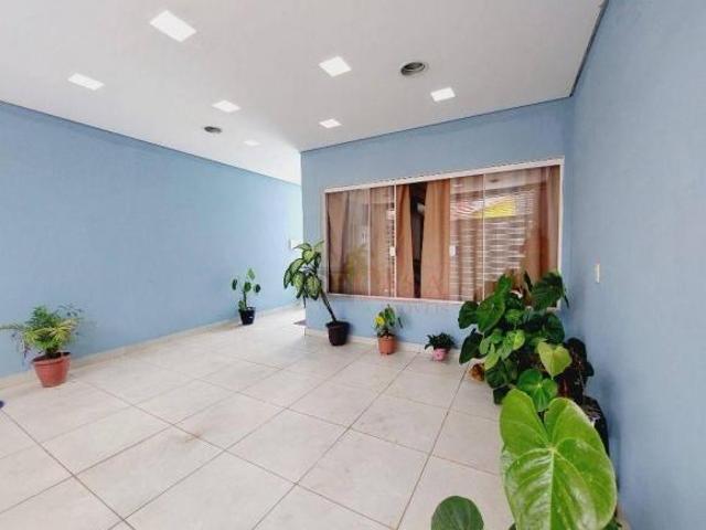 Casa Térrea à Venda Vila Nhocuné. 2 Suítes, 2 Vagas, Terraço. São Paulo/SP