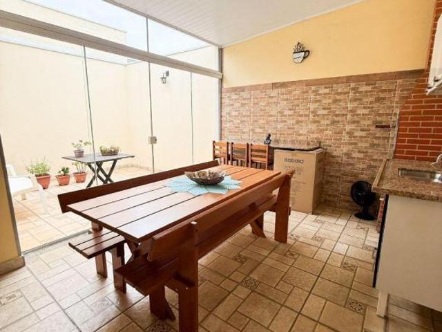 CASA TÉRREA À VENDA VINO BAROLO 2 DORMITÓRIOS