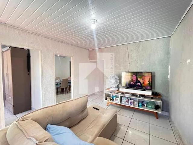 Casa Térrea à venda ou permuta com 02 dormitórios 01 suíte, Vila Comercial, Jundiaí, SP