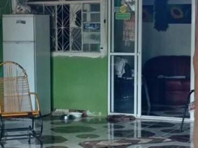 Casa Térrea à venda, 1 quarto, 2 suítes, Guanandi Campo Grande/MS