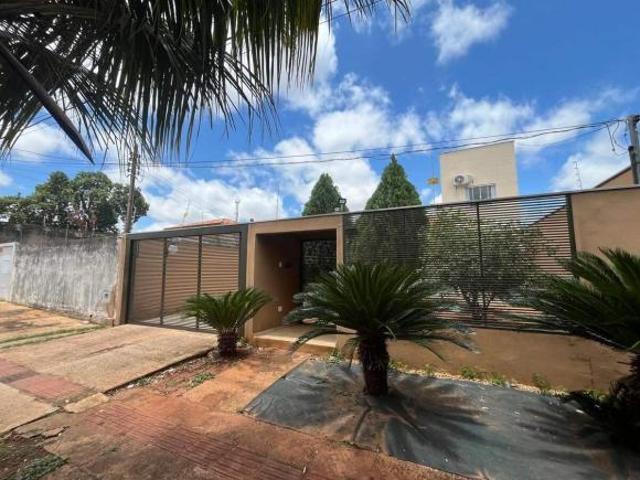 Casa Térrea à venda, 1 quarto, 2 suítes, Jardim Jockey Club Campo Grande/MS