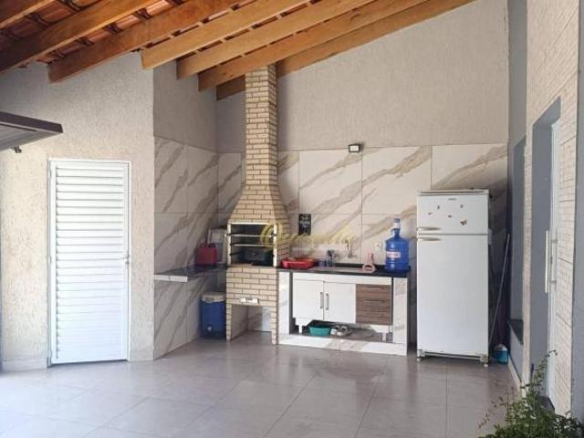 Casa térrea, à venda, 2 dormitórios grandes, piscina, gourmet, Jardim Belo Horizonte, Indaiatuba
