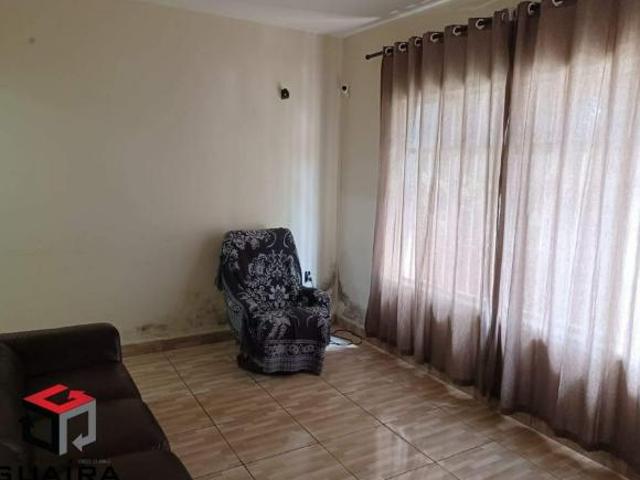 Casa Térrea à venda 2 quartos 2 vagas Lutécia Santo André SP