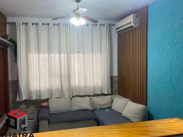 Casa Térrea à venda 2 quartos 2 vagas Sacadura Cabral Santo André SP