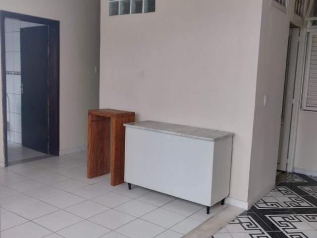 Casa térrea a venda